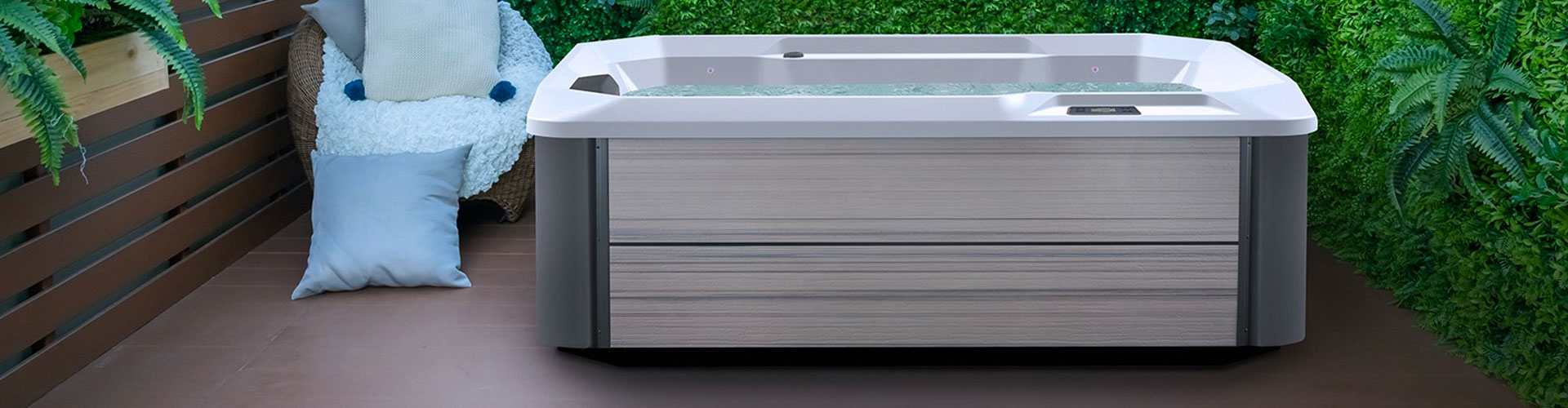 Hot Tubs - Blue Dolphin Pools